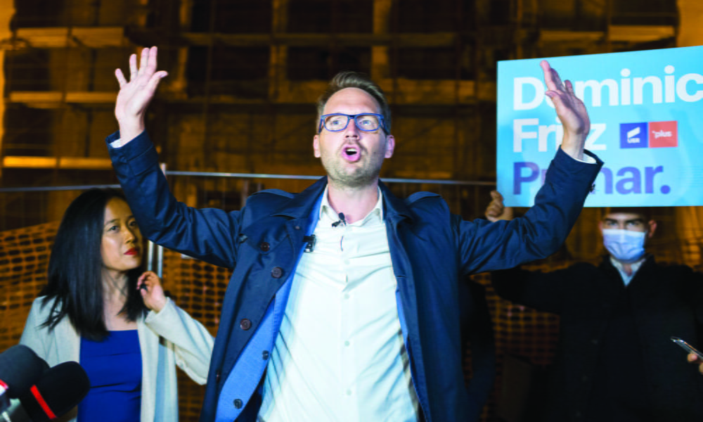 Jurnaliștii îi cer lui Dominic Fritz să facă dovada domiciliului și a ...