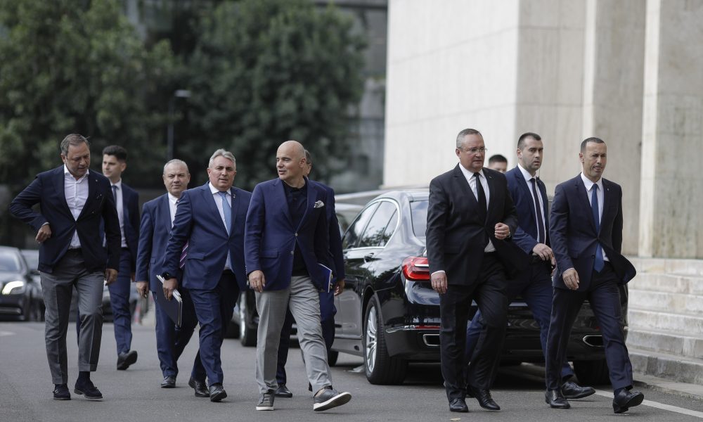 Liberalul Rareș Bogdan: PNL nu se închină și nu se apleacă în fața ta ...